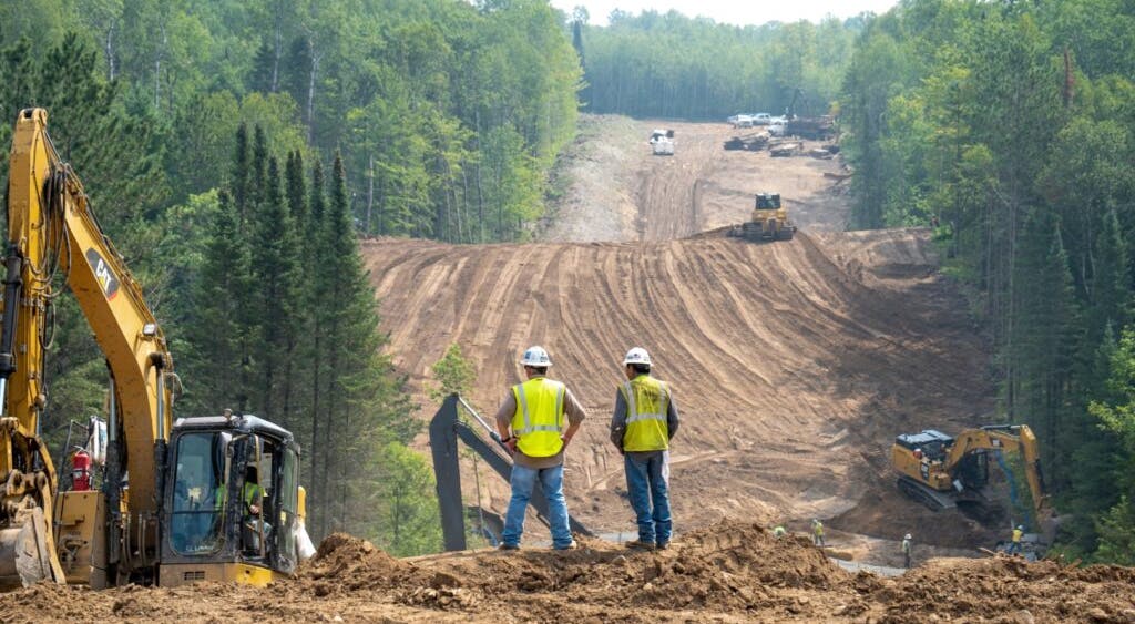 The Gas Pipeline Masterstroke: Enbridge and Partners Forge Potent JV In ...