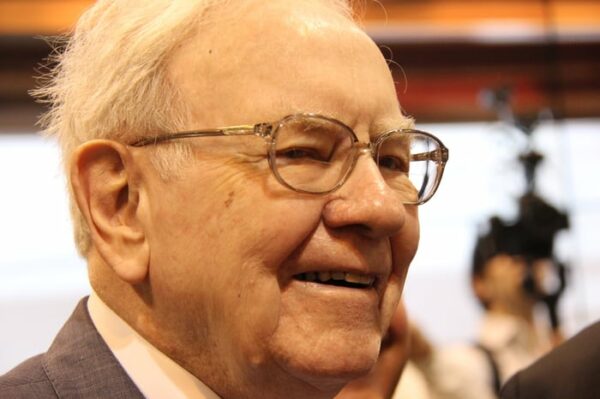 Warren Buffett Allocates $92 Billion of Berkshire Hathaway’s Portfolio ...