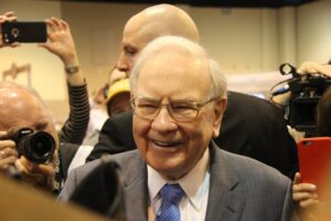 Warren Buffett’s Enduring Investment Wisdom: A Blueprint for Long-Term ...