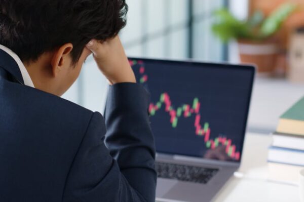 Factors Behind Microsoft’s 5% Stock Decline on Thursday - WallStreet Waves